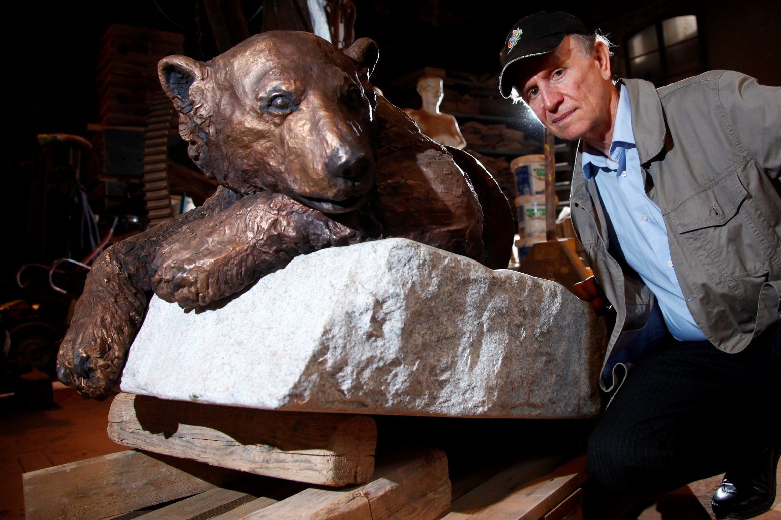 Bronze-Statue im Berliner Zoo: Knut kommt nach Hause