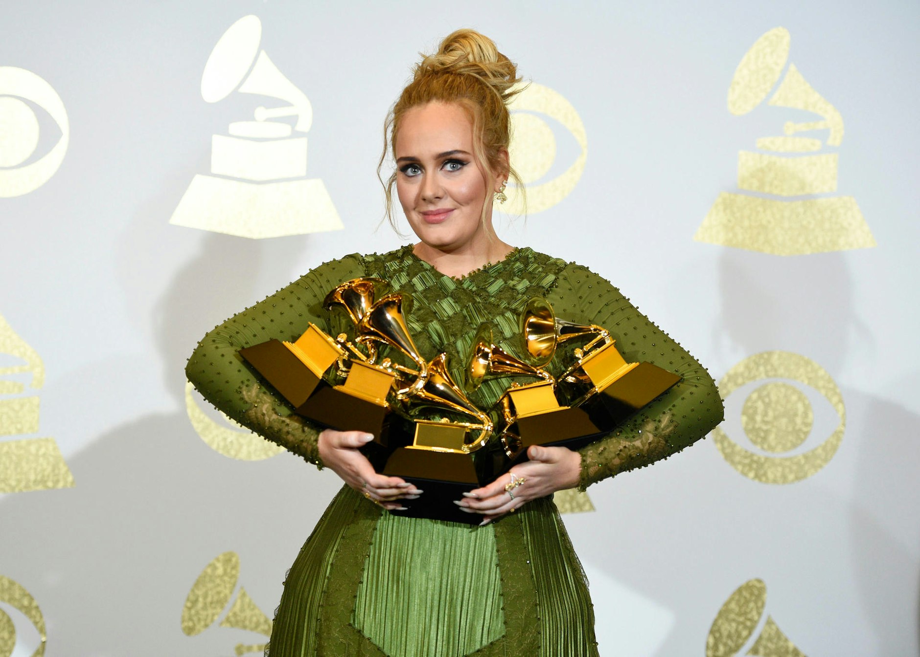 Adele bei der Grammy-Verleihung in Los Angeles – Die britische Sängerin unterbricht fluchend ...