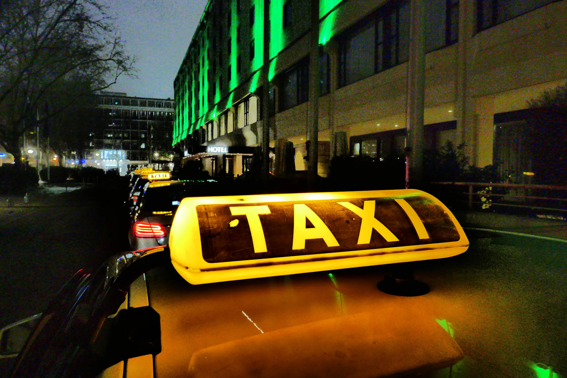 Im Taxi zum Festpreis durch Berlin: Was Fahrgäste jetzt wissen sollten