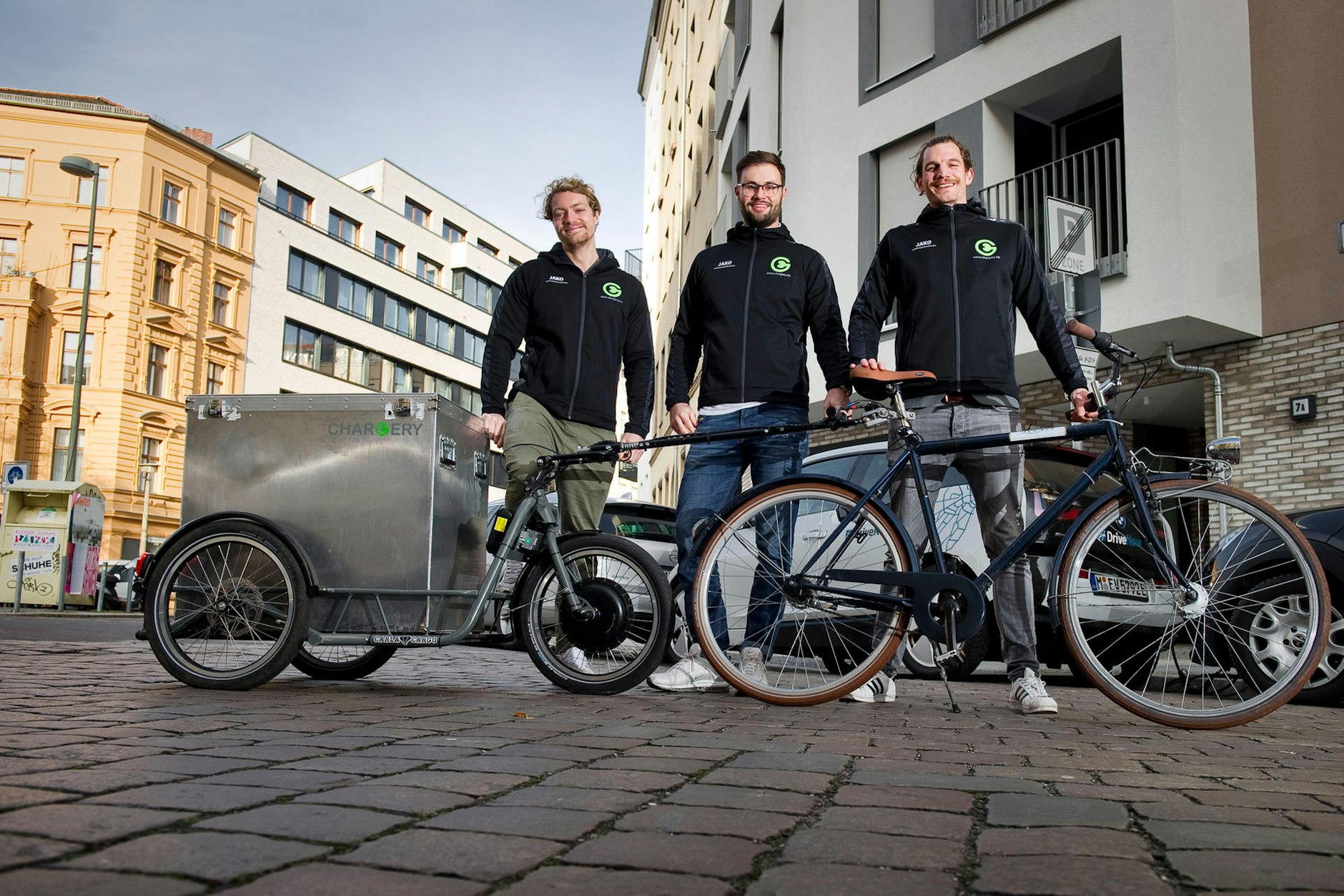 E-Mobilität: Start-Up Chargery erfindet mobile Ladesäule für Elektroautos