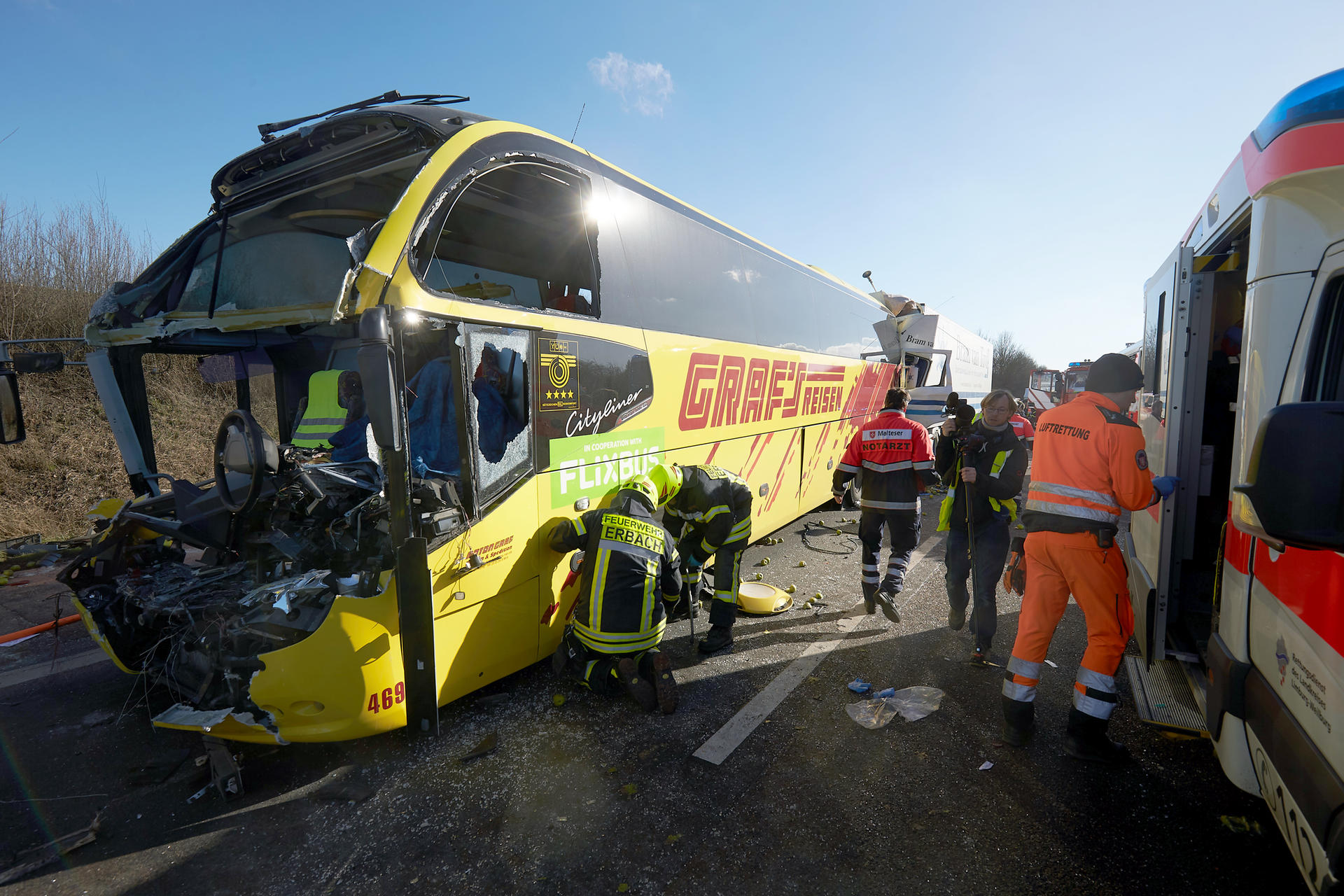 Drei Menschen sterben nach Unfall mit Flixbus auf der A3