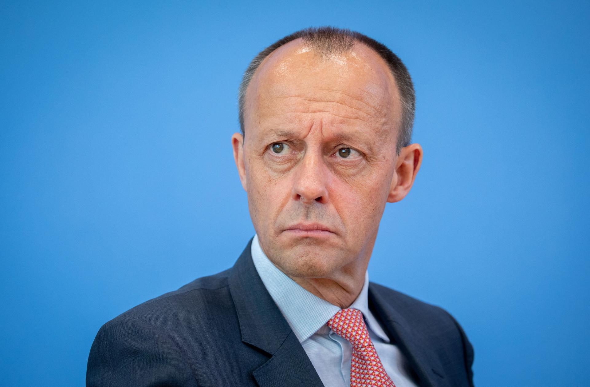 Friedrich Merz wirft Angela Merkel „Untätigkeit und mangelnde Führung“ vor