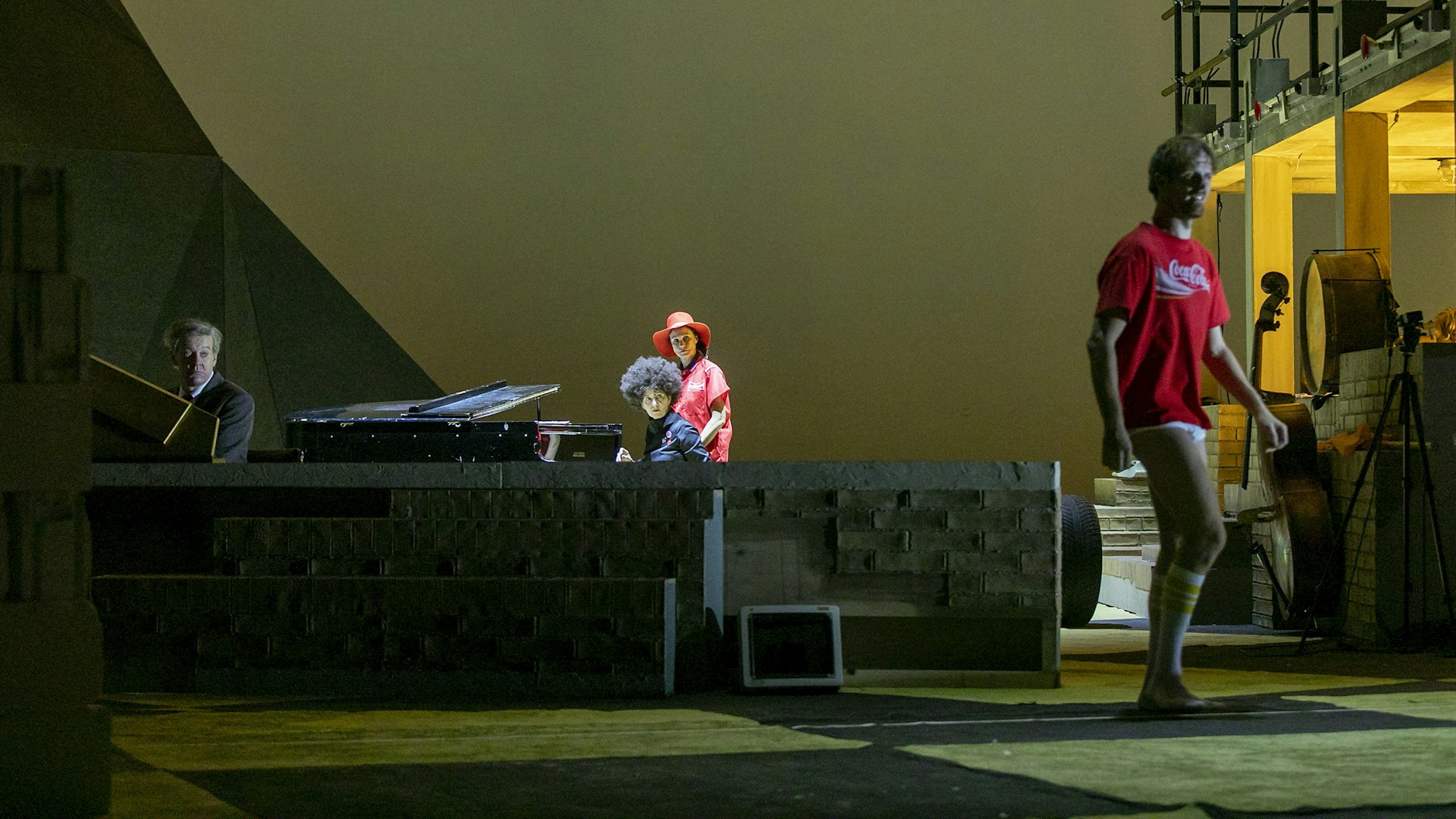 In der Volksbühne wird Geheul zu Gesang