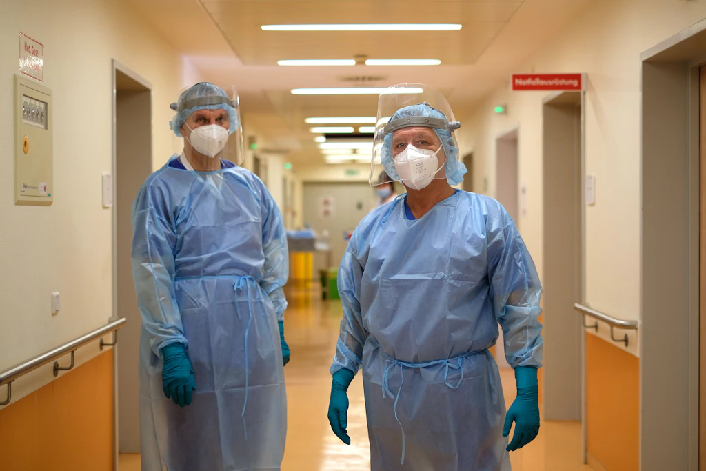 Inside a Covid ward: overcoming the second wave