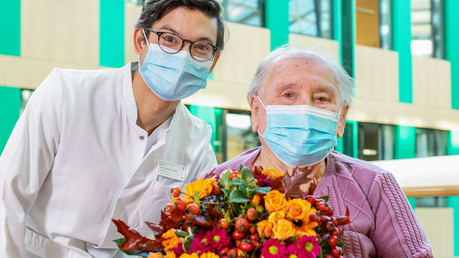 97-Jährige kann nach Covid-19-Erkrankung Klinik wieder verlassen