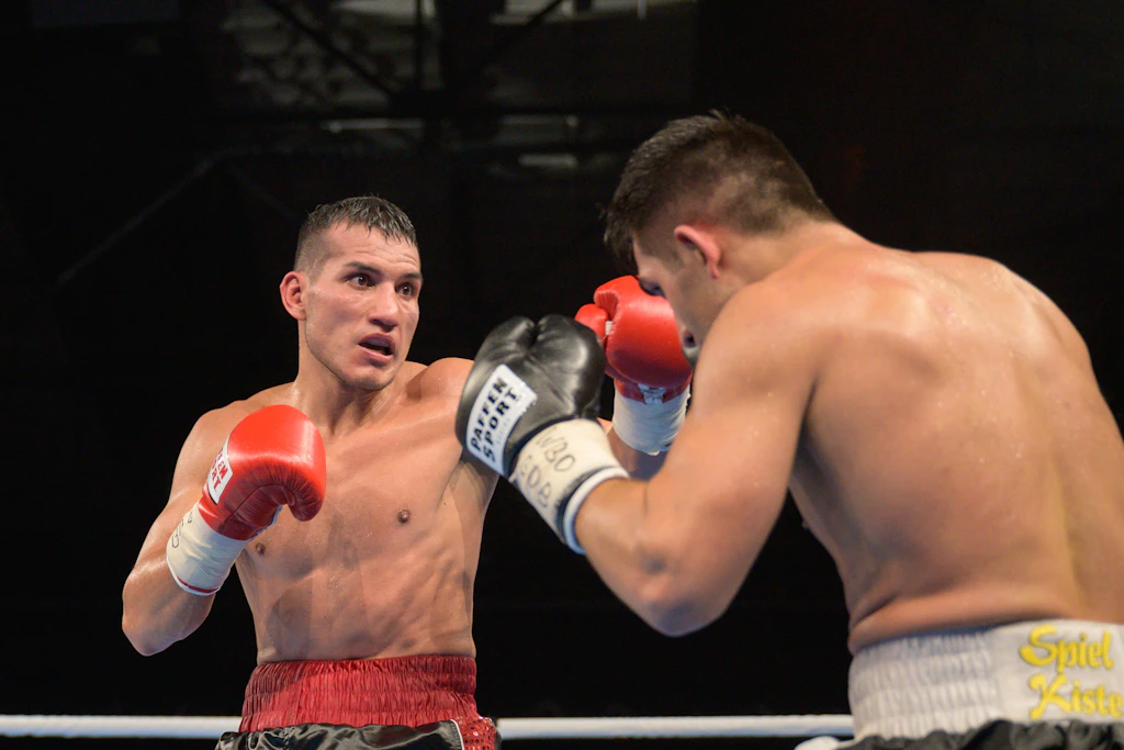 Erste in Europa: Berliner Boxer kehren in den Ring zurück
