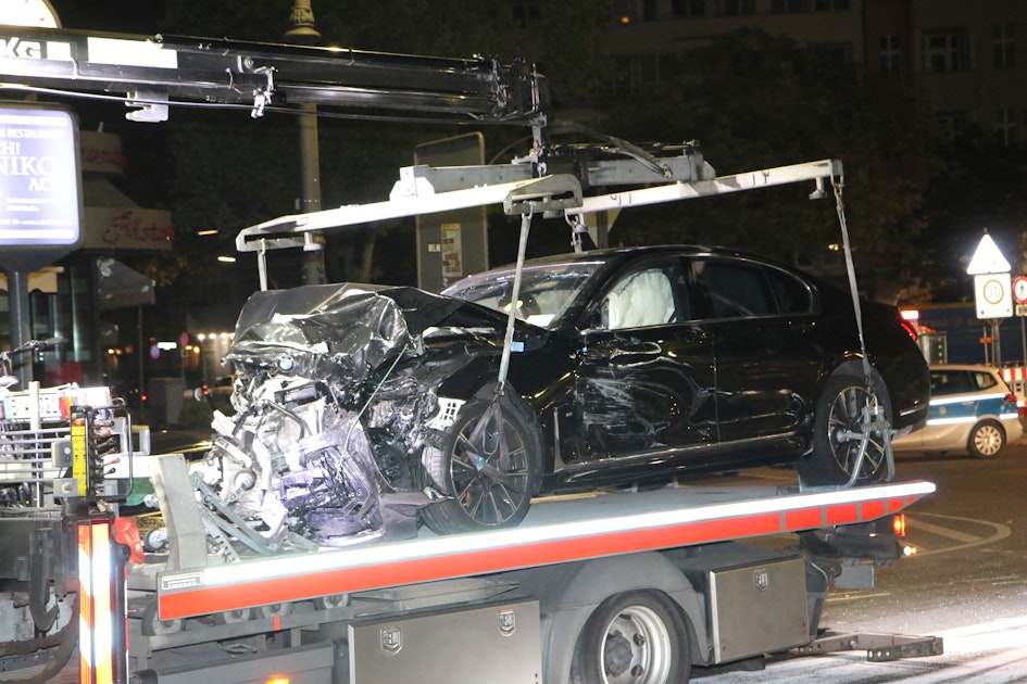 Kudamm-Raser: Polizei ermittelt Mieter des Unfall-BMW