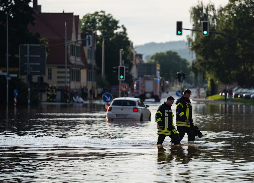Katastrophen-Wetter geht weiter: Hitze-Rekord für Europa +++ Gewitter, Hagel, Sturm und ...