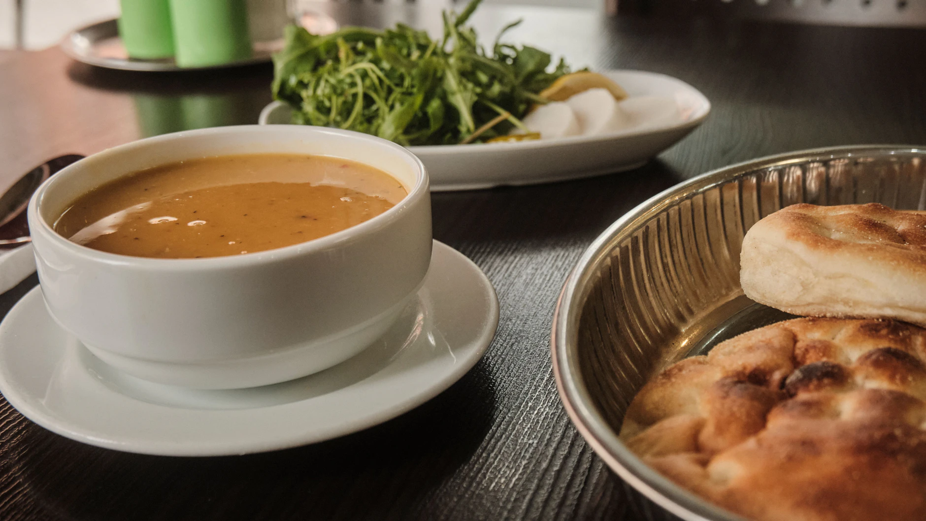 So akkurat und edel wie in Japan: Das Tantuni in der Hermannstraße