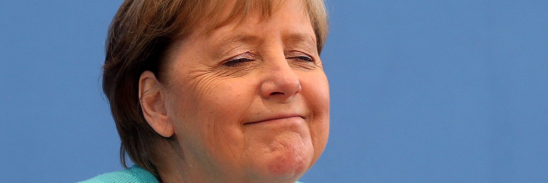 16 Jahre Regierungschefin: SO viel „Rente“ bekommt Bundeskanzlerin ...