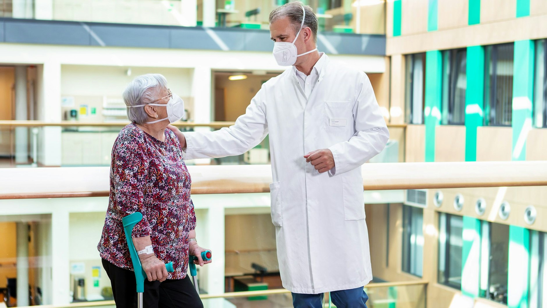 Klinik-Odyssee einer 88-jährigen Berlinerin: „Ich fühlte mich von den ...