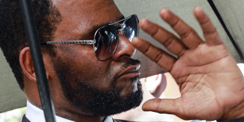 R. Kelly droht lebenslange Haft