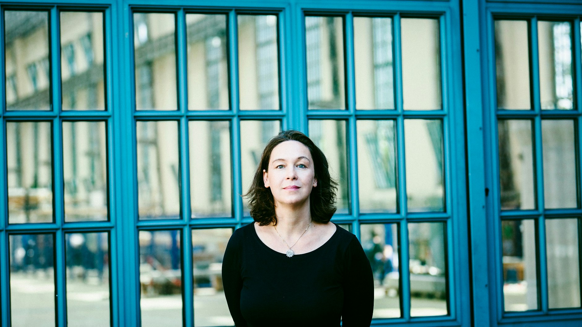 Champagner für die Dichterin: Berliner Literaturpreis 2021 für Monika Rinck