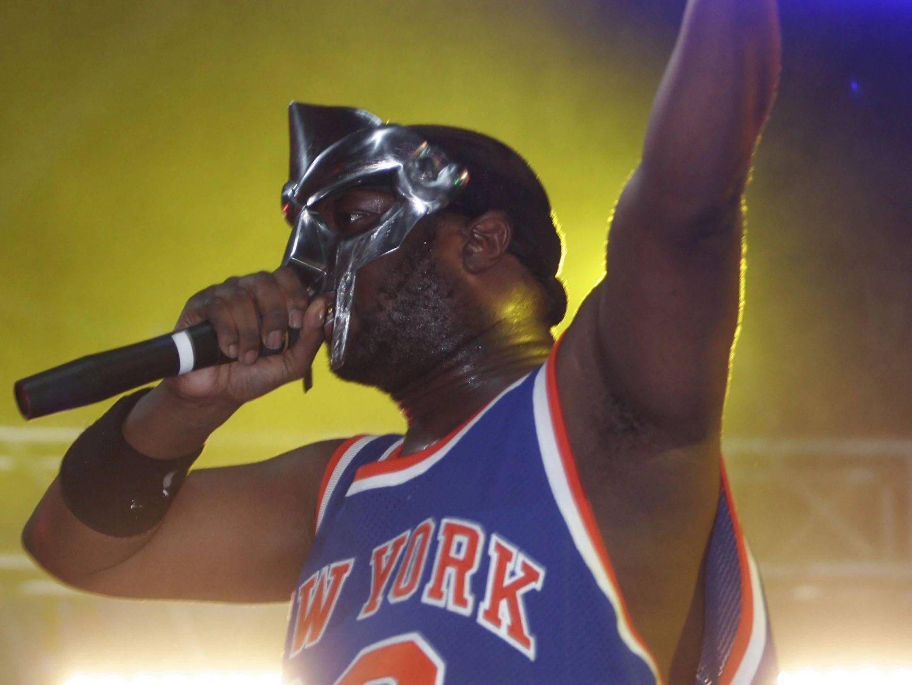 Zum Tod von MF Doom: Der Rapper mit der Maske geht im Maskenjahr