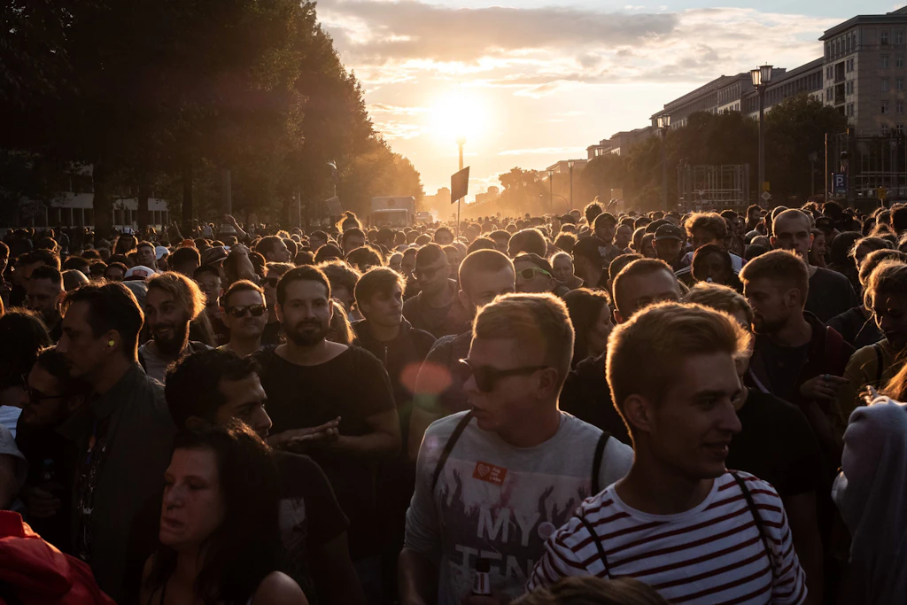 „Freedom Day“: Ende ALLER Corona-Maßnahmen bereits Ende November? DAS ...
