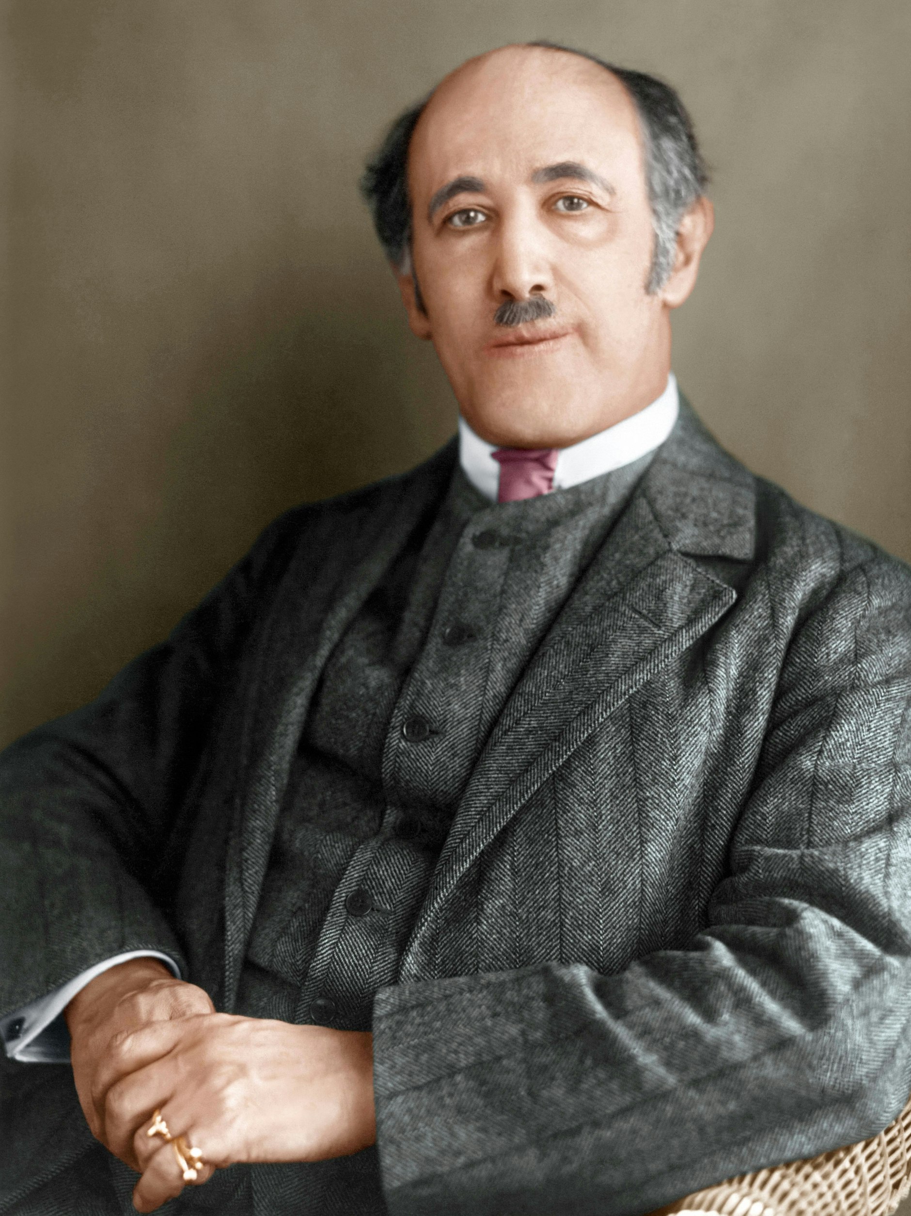 Alfred Kerr: „Wenn irgendjemand hustet, entfernen sich die ...