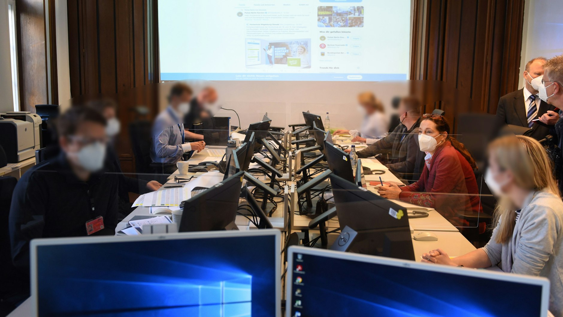 Großrazzia gegen Kindesmissbrauch: Polizei durchsucht 43 Wohnungen