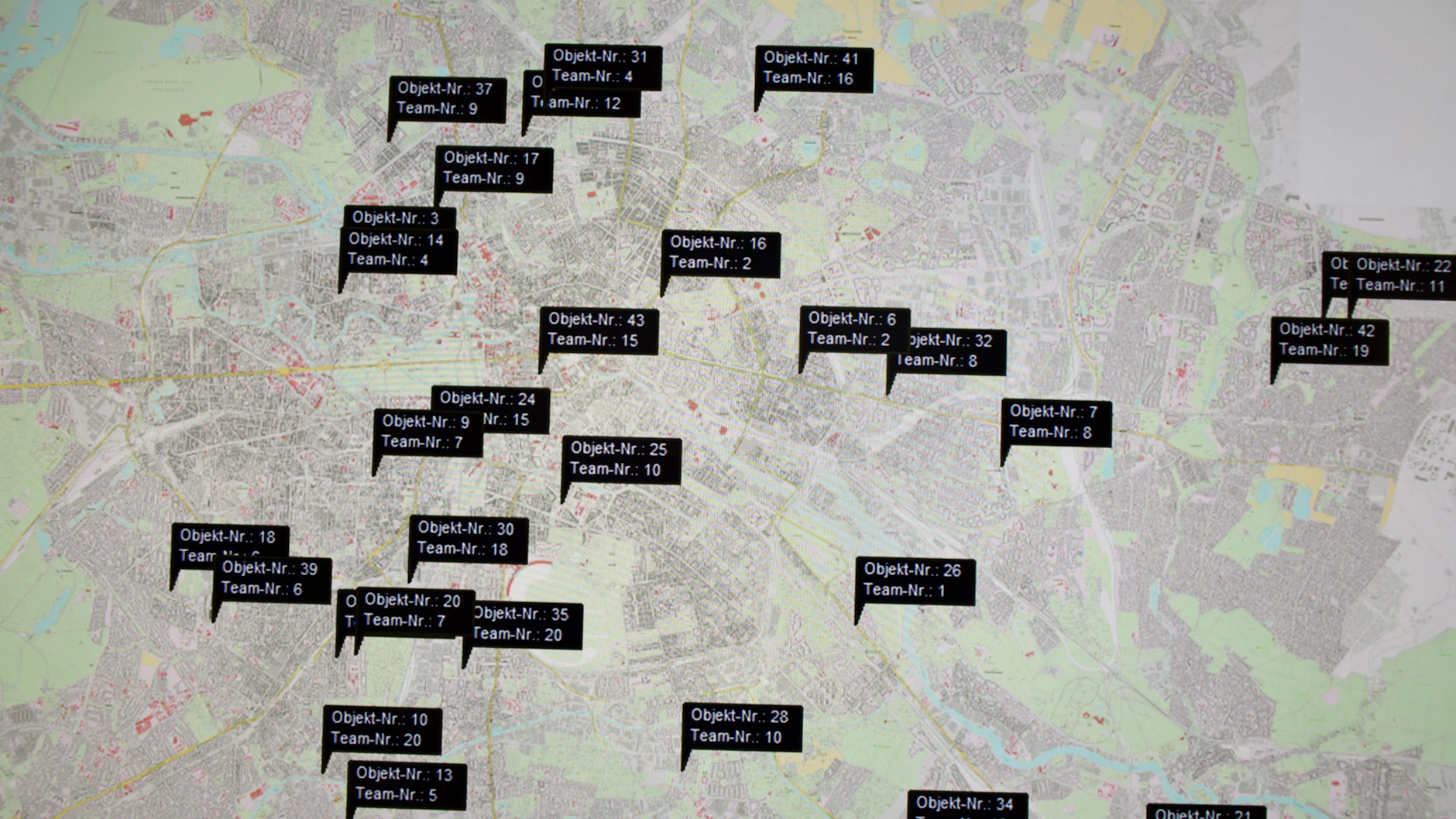 Großrazzia: Berliner Polizei macht Jagd auf Kinderschänder!