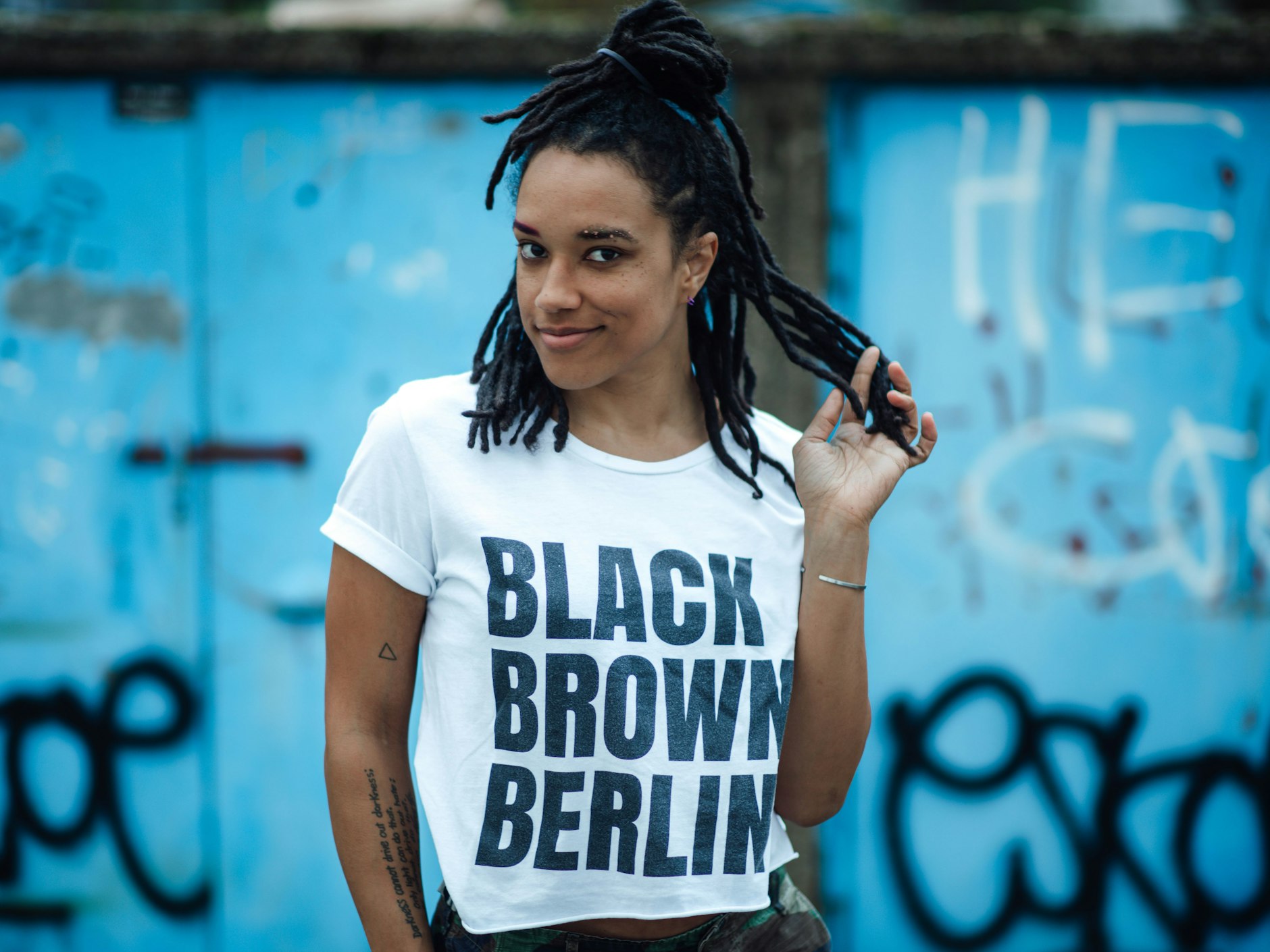 Rapperin Breezy: „Berlin ist eine Bitch, die dir eine reinhaut“