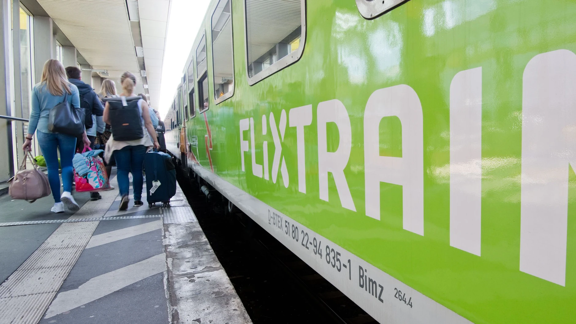 flixtrain-d-nnt-den-fahrplan-aus-auch-auf-den-strecken-nach-berlin