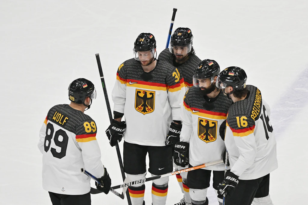 Enttäuscht in Peking: Deutschlands Eishockeyspieler verpassen das ...