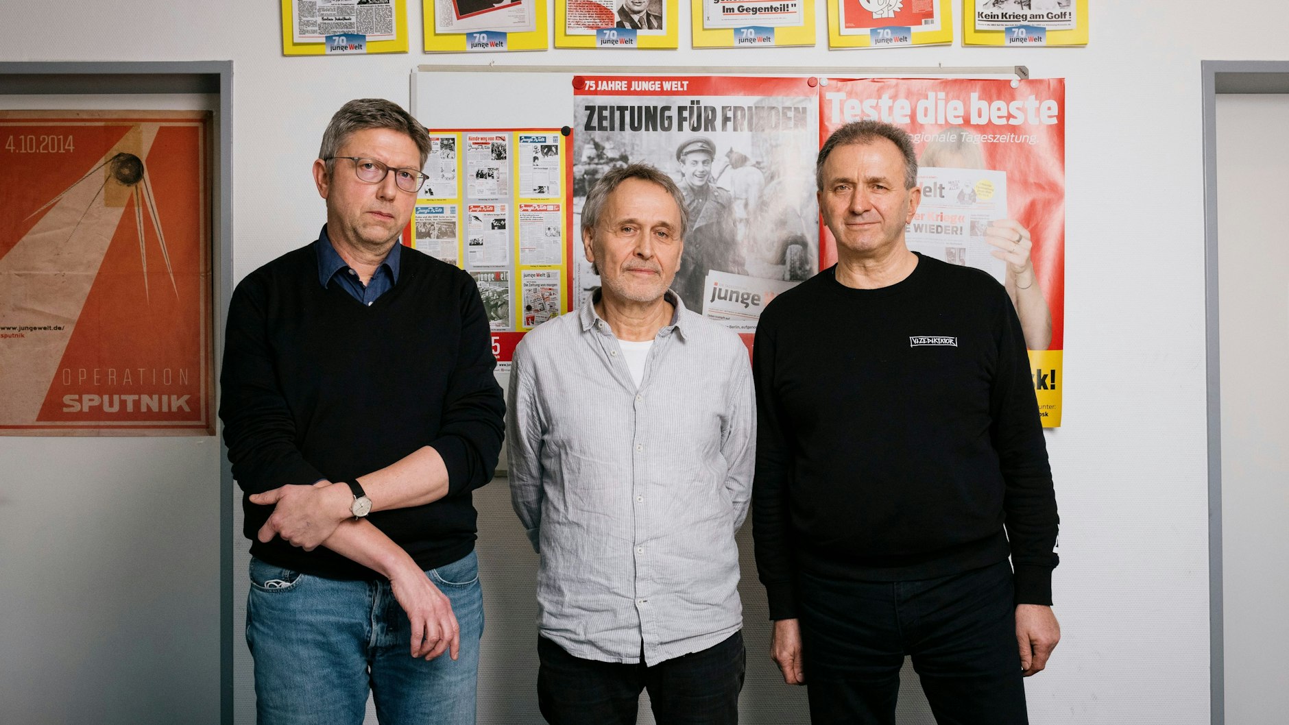 Junge Welt: „Manchmal ist da dieses berühmte Knacken in der Telefonleitung“