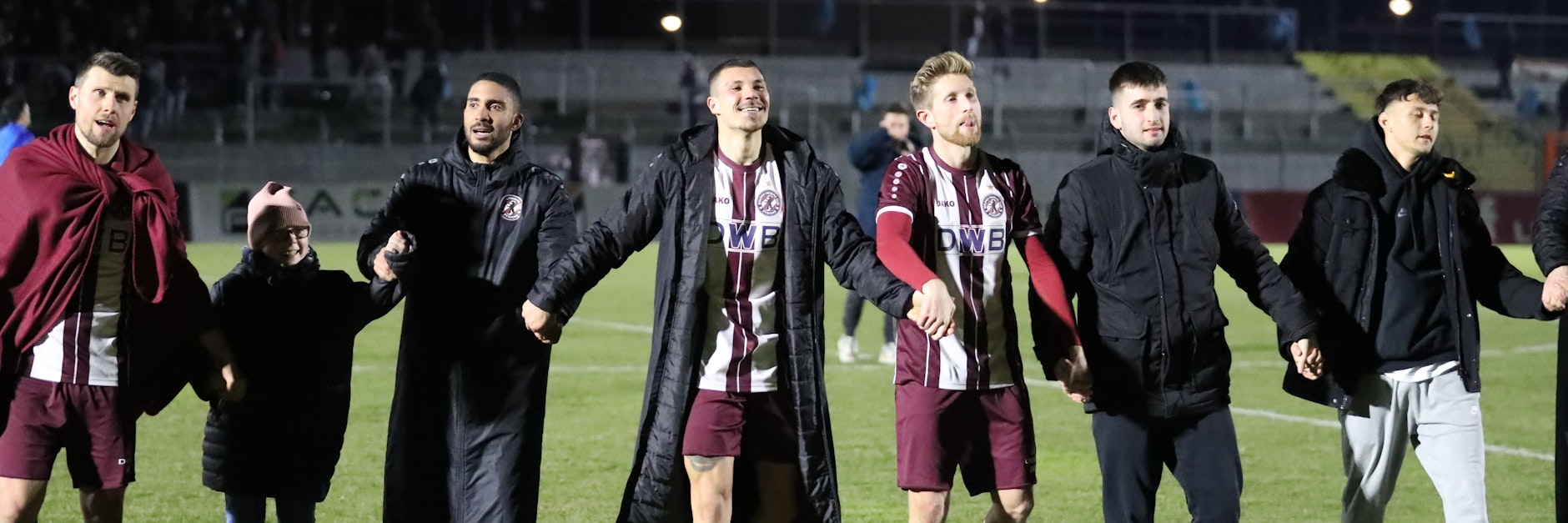 Chemie stimmt auch ohne Fans, Dynamo summt