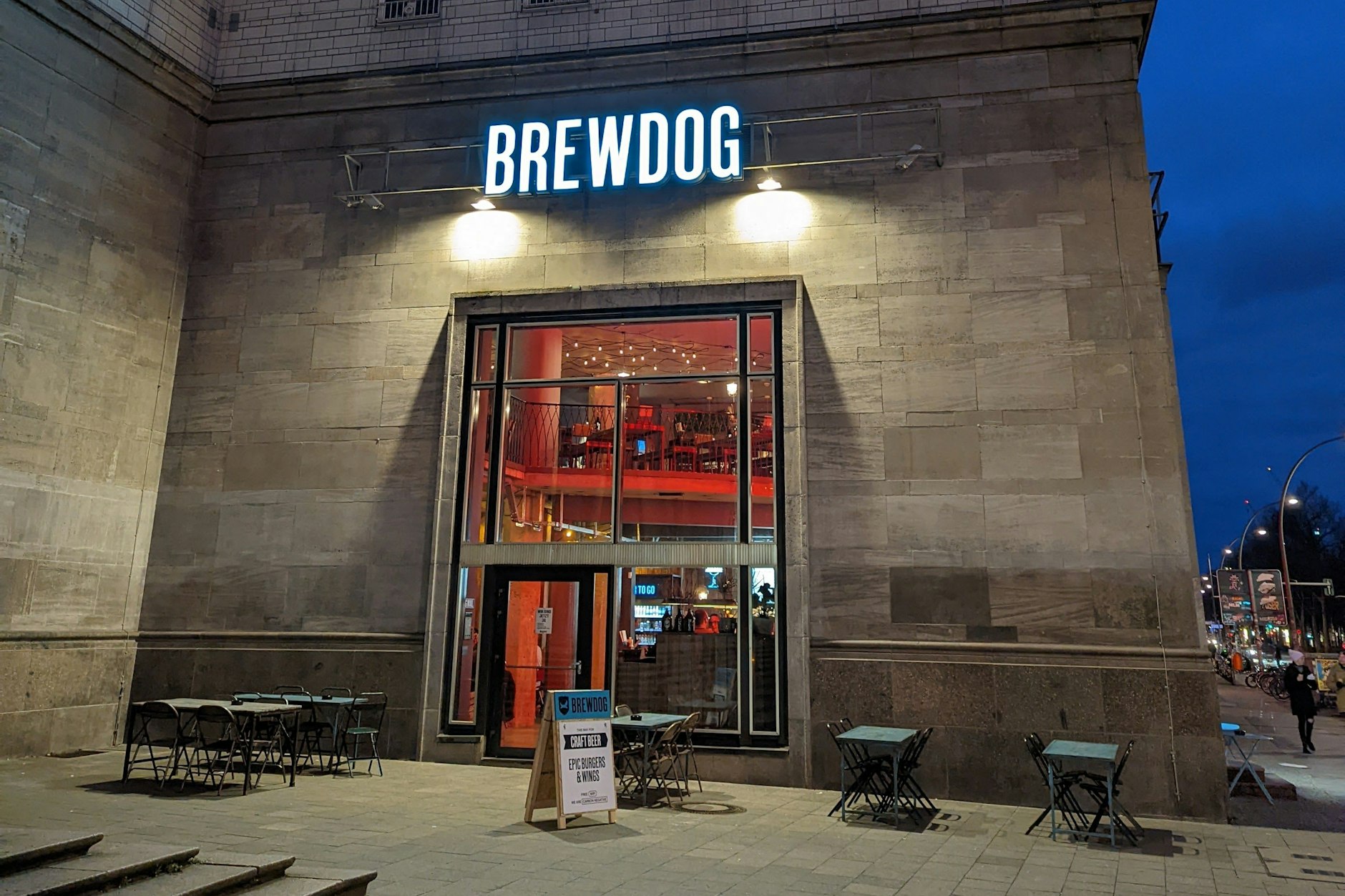 Brewdog in Friedrichshain: Ein Glas Bier für 96 Ostmark