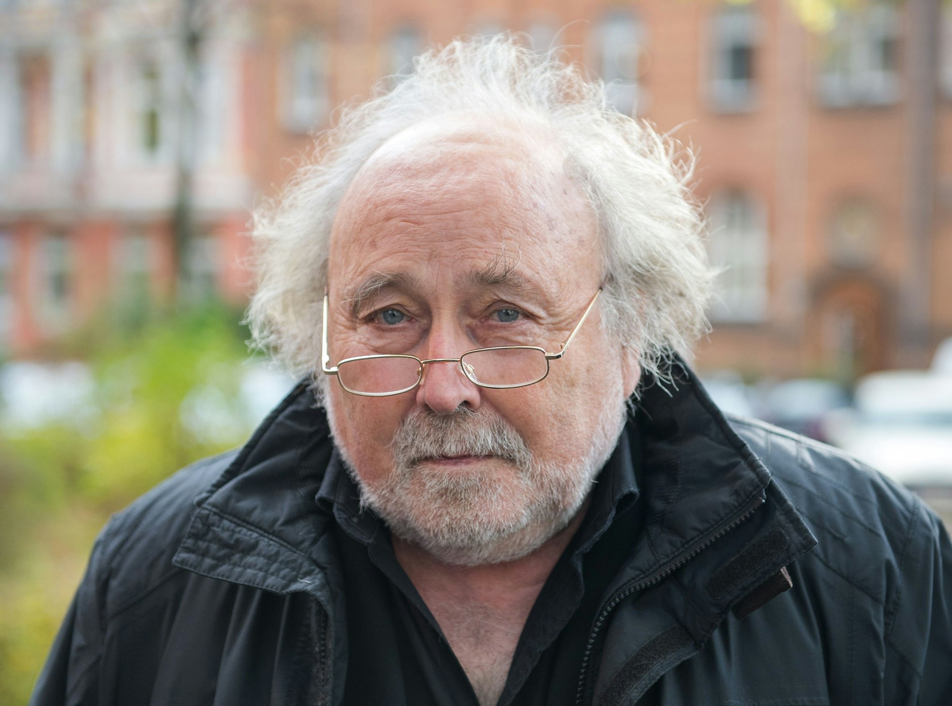 Er schrieb den Hit "Schmidtchen Schleicher": Der Lästerlyriker Hans ...