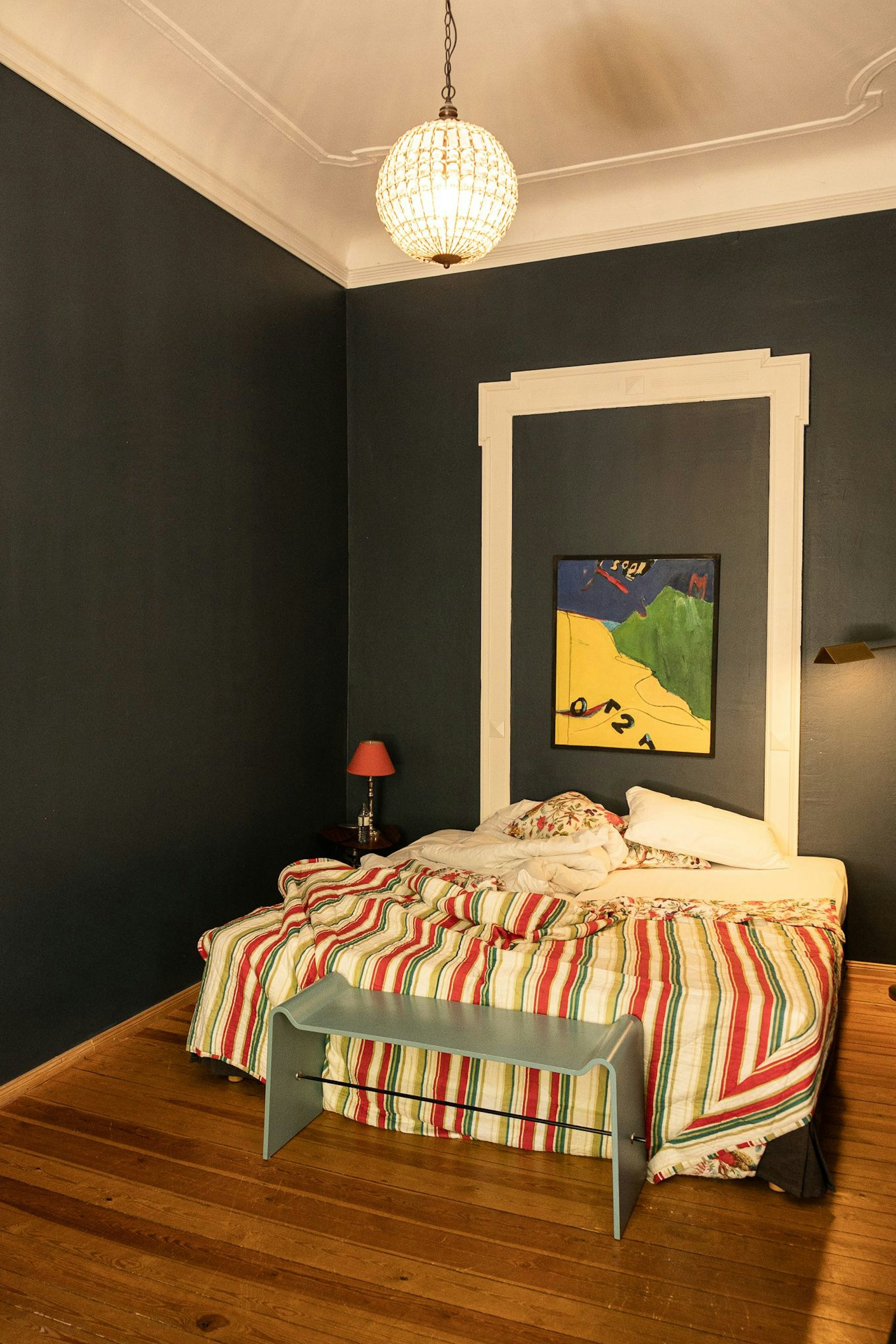 Wohnen in einem Berliner Hotel: Zu Besuch bei Dauergast Mark Scheibe