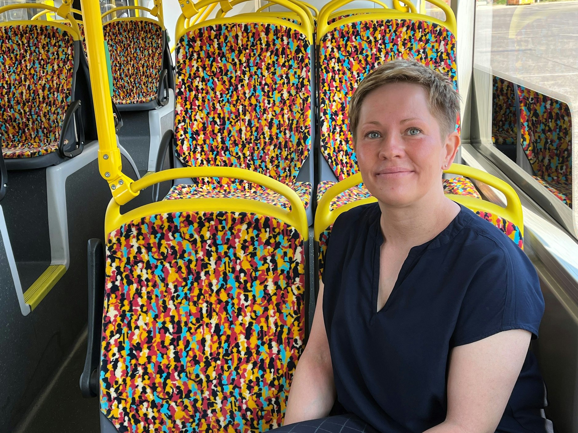 Das neue Sitzmuster der BVG: Wo ist der Hund? Und wo der Schweinkram?