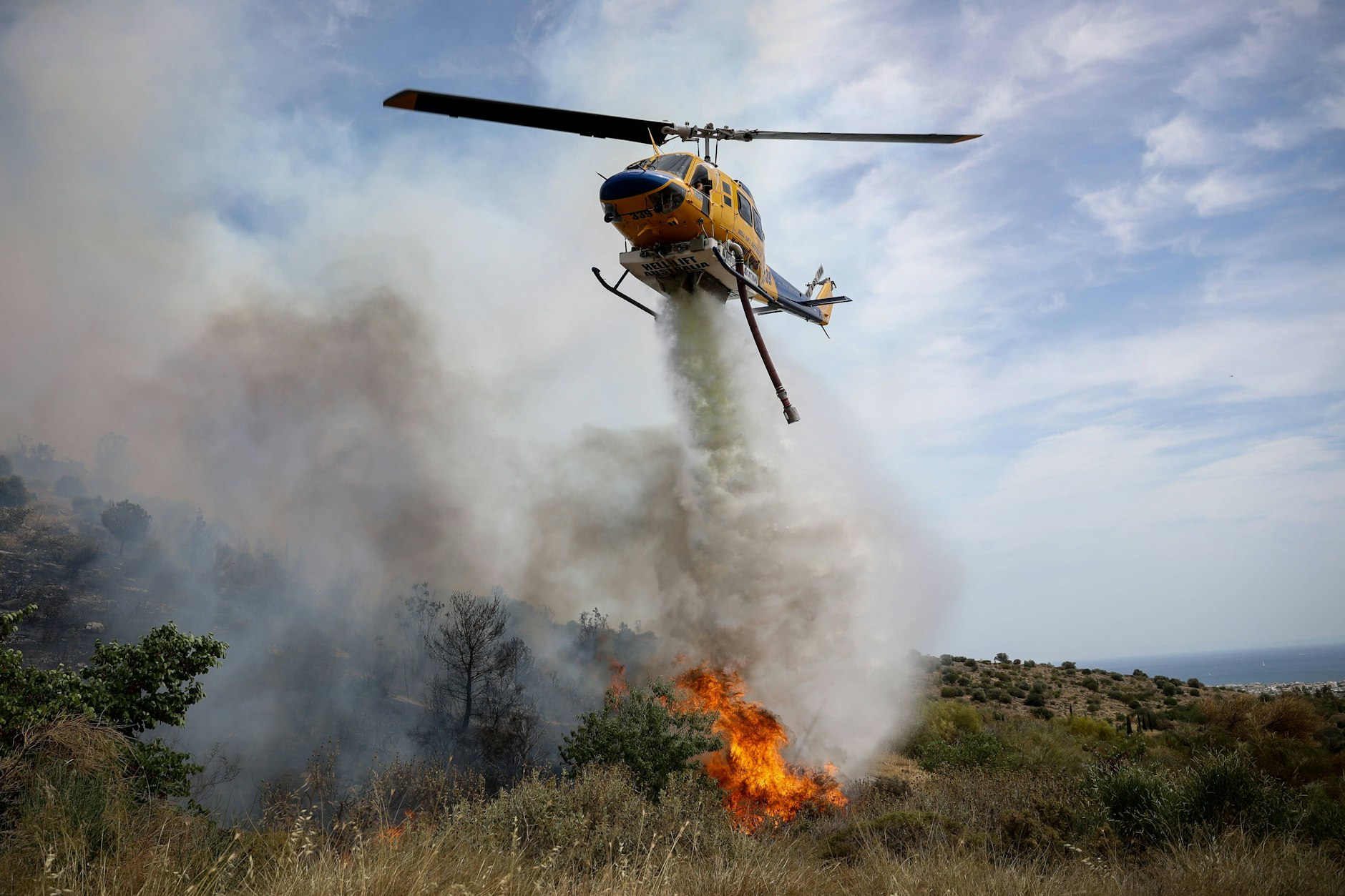 Waldbrand auf Kreta entflammt erneut – Häuser evakuiert