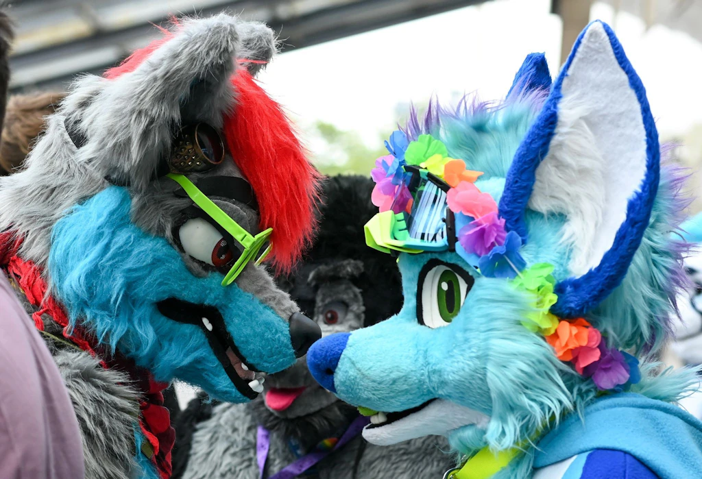 Furry-Szene trifft sich nach Corona-Pause wieder in Berlin