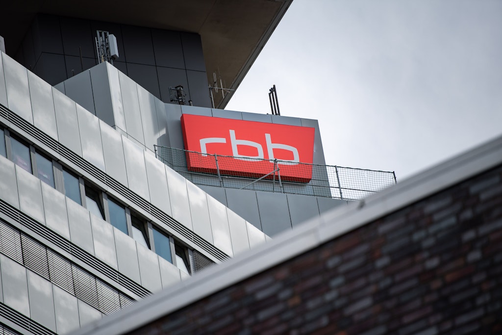Mindestens 127.000 Euro: Gehaltsliste zeigt, wie viel führende rbb-Mitarbeiter verdienen