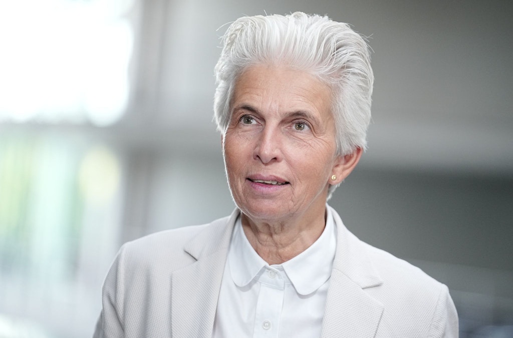 Strack-Zimmermann: Scholz muss Panzer-Frage erklären