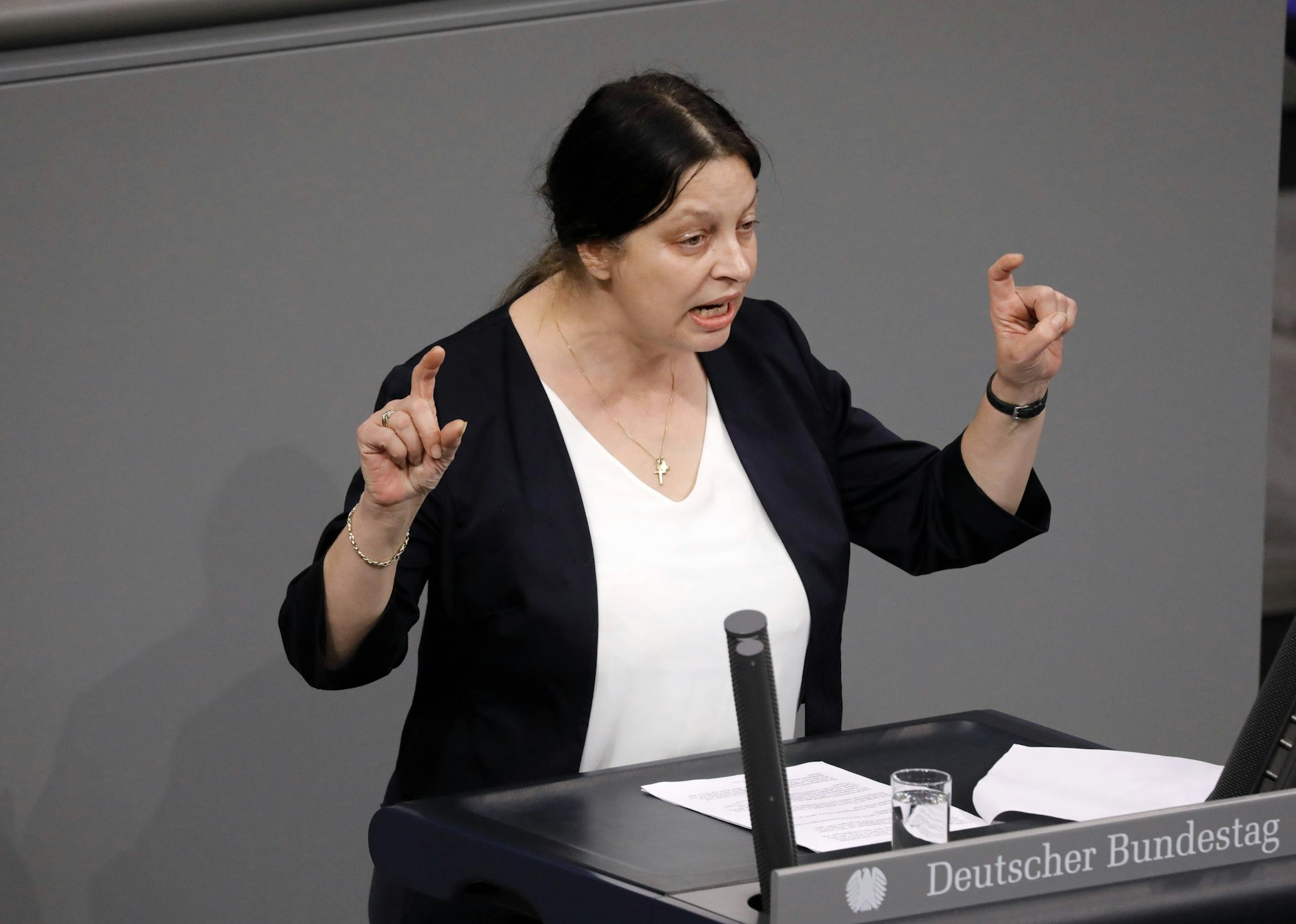 Zweifel an Verfassungstreue: AfD-Richterin Birgit Malsack-Winkemann soll in den Ruhestand ...