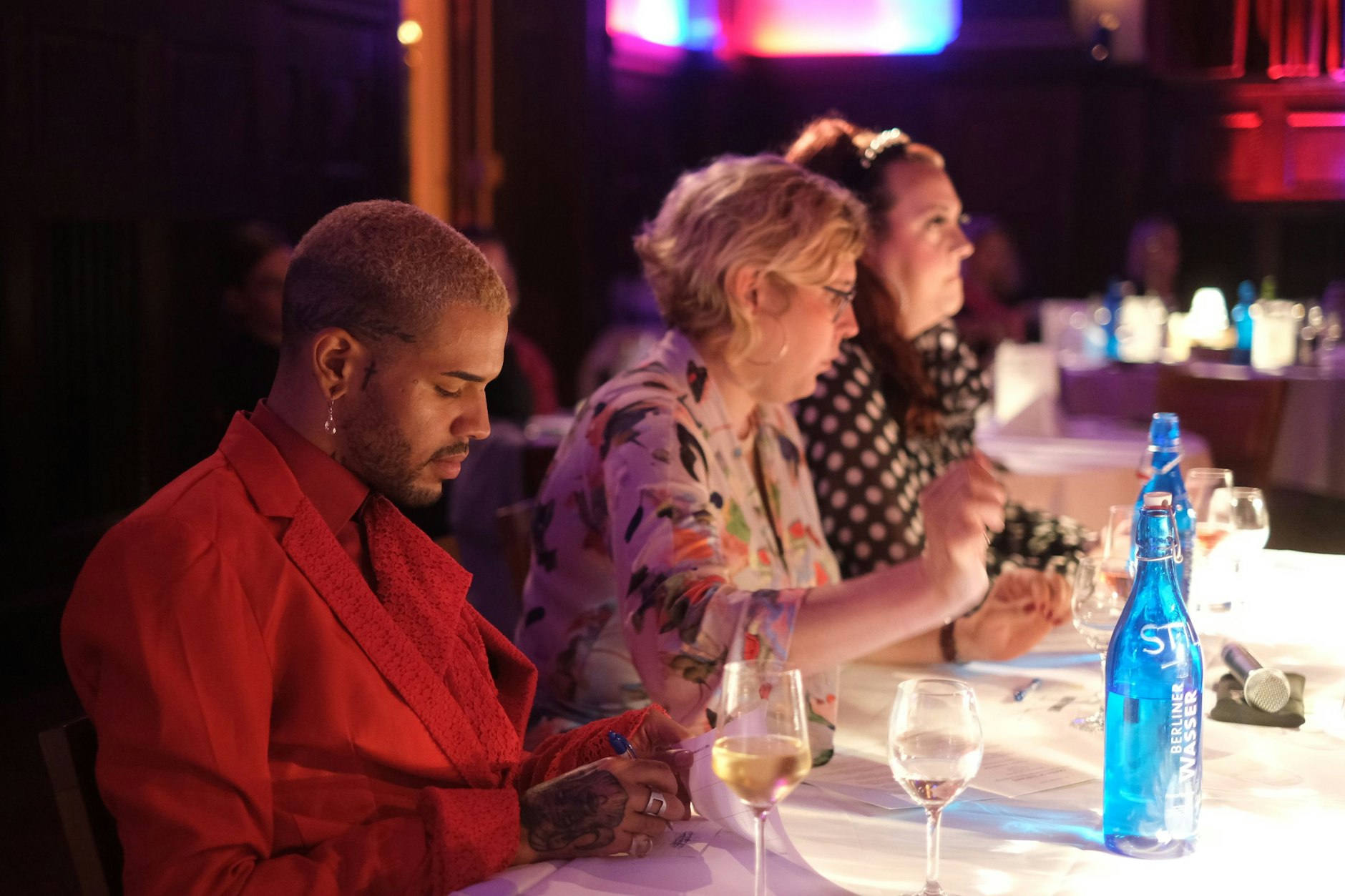 Wein-Tasting einmal anders: Auch Berlin hat jetzt seine erste Weinkönigin