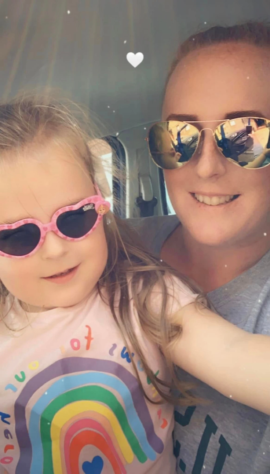 „Mama, ich fühle mich, als würde ich sterben“: Stella-Lily (5) stirbt ...