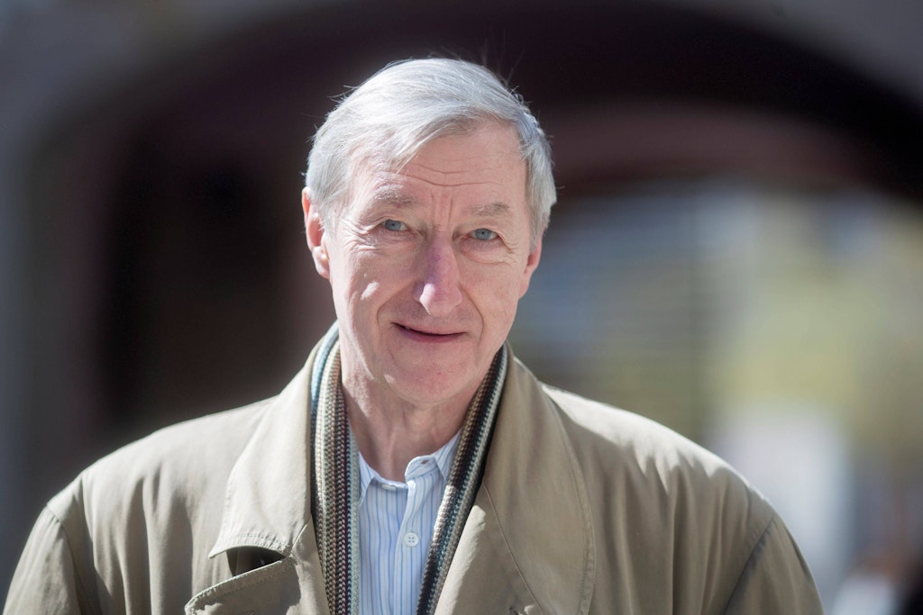 „Elizabeth Finch“ von Julian Barnes: Eine Frau und ihr Erbe