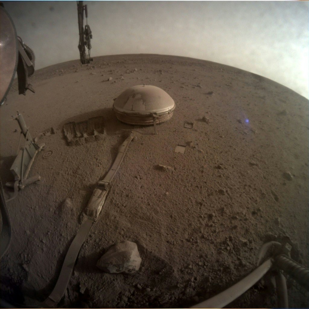 Trauriger Abschied: Nasa-Roboter „Insight“ sendet wohl letztes Bild vom ...