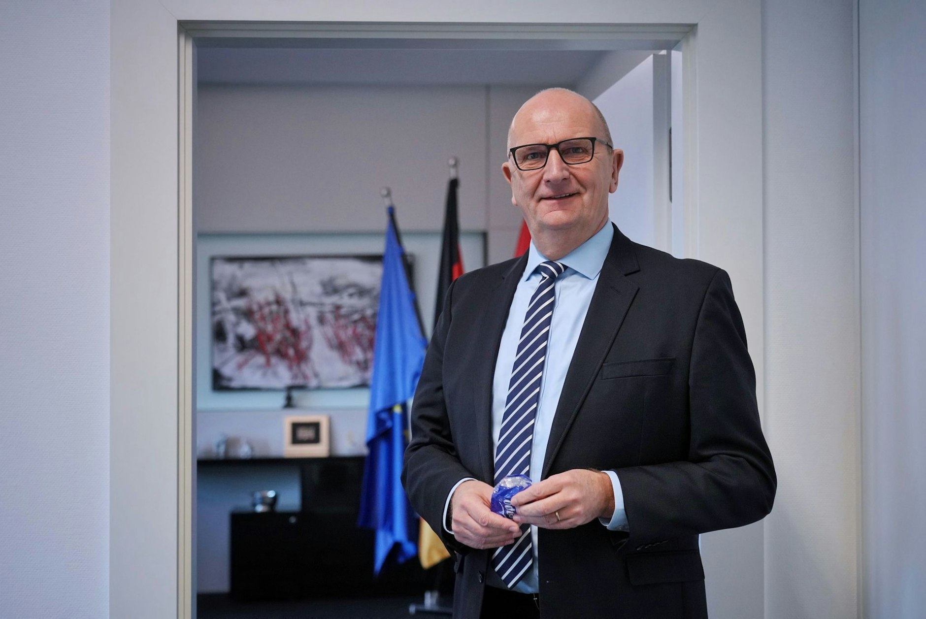 Woidke begrüßt Aus der Corona-Maskenpflicht im Fernverkehr