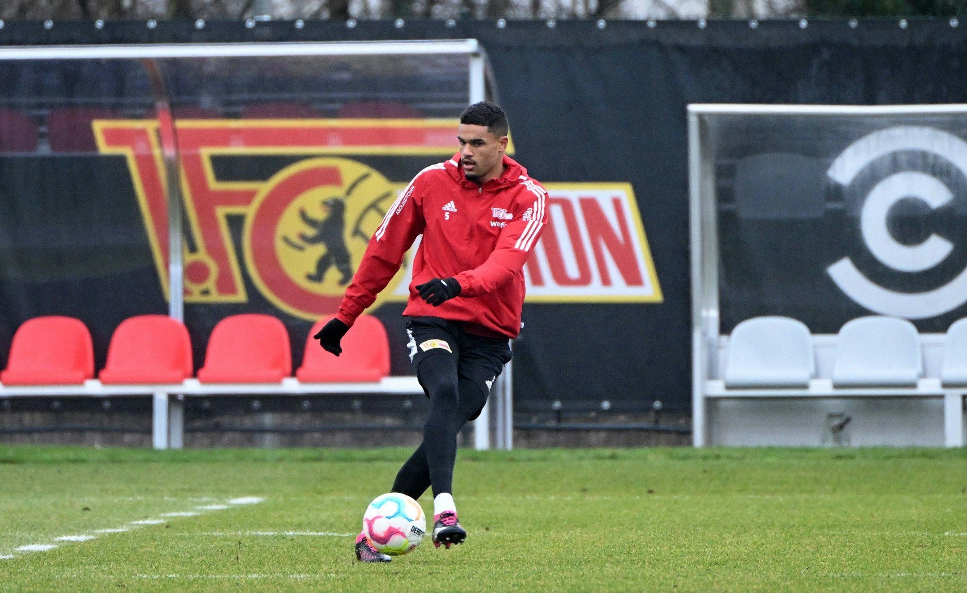 Abwehrkante Danilho Doekhi: „Der zweite Platz ist erstaunlich für ...