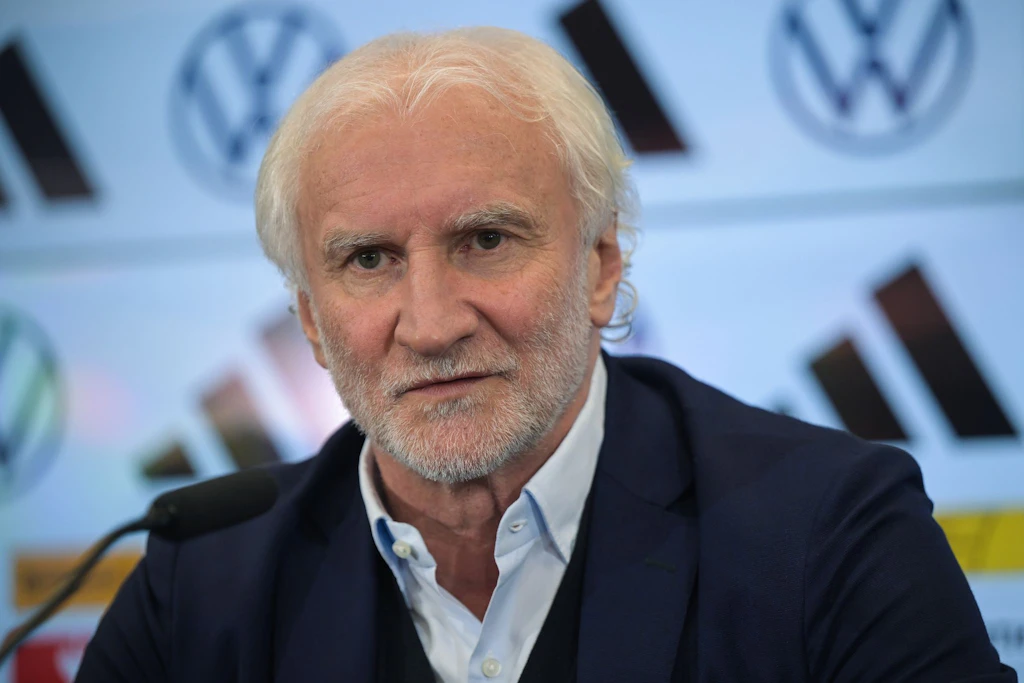 Ballack lobt Völler: „Rudi bringt alles mit“