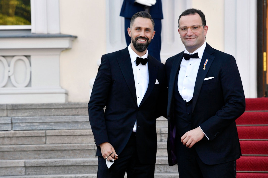 Fäkalien in der Post: Jens Spahn verkauft seine Berliner Villa