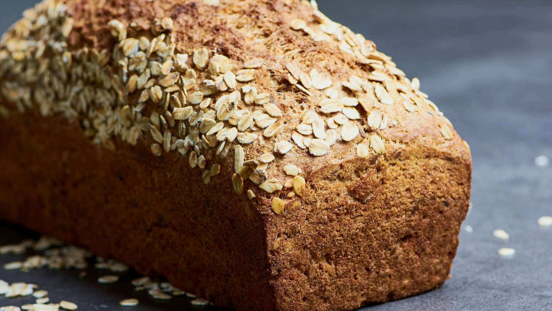 Das beste Haferflocken-Brot der Welt: Mit diesem Rezept wird die Schnitte super-gesund