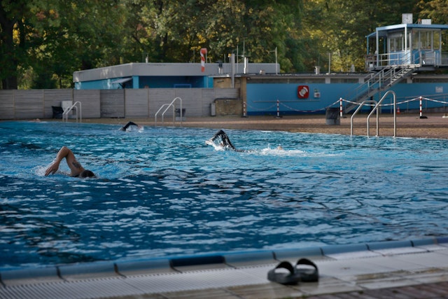 Oben-Ohne-Baden künftig auch für Frauen in Berlins Bädern