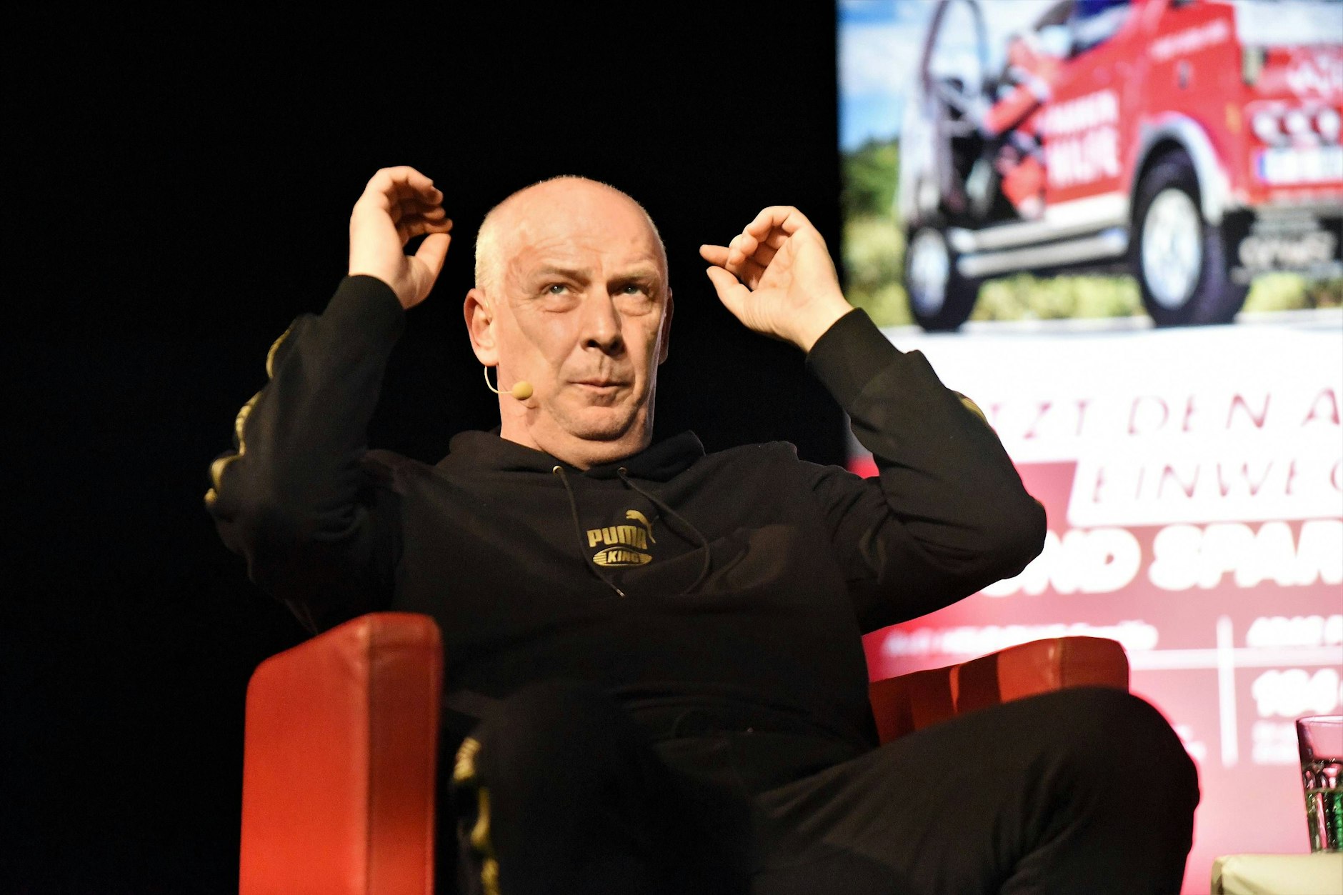 Neustart nach WM-Desaster? Hohn und Spott über DFB-Kader von Hansi Flick!