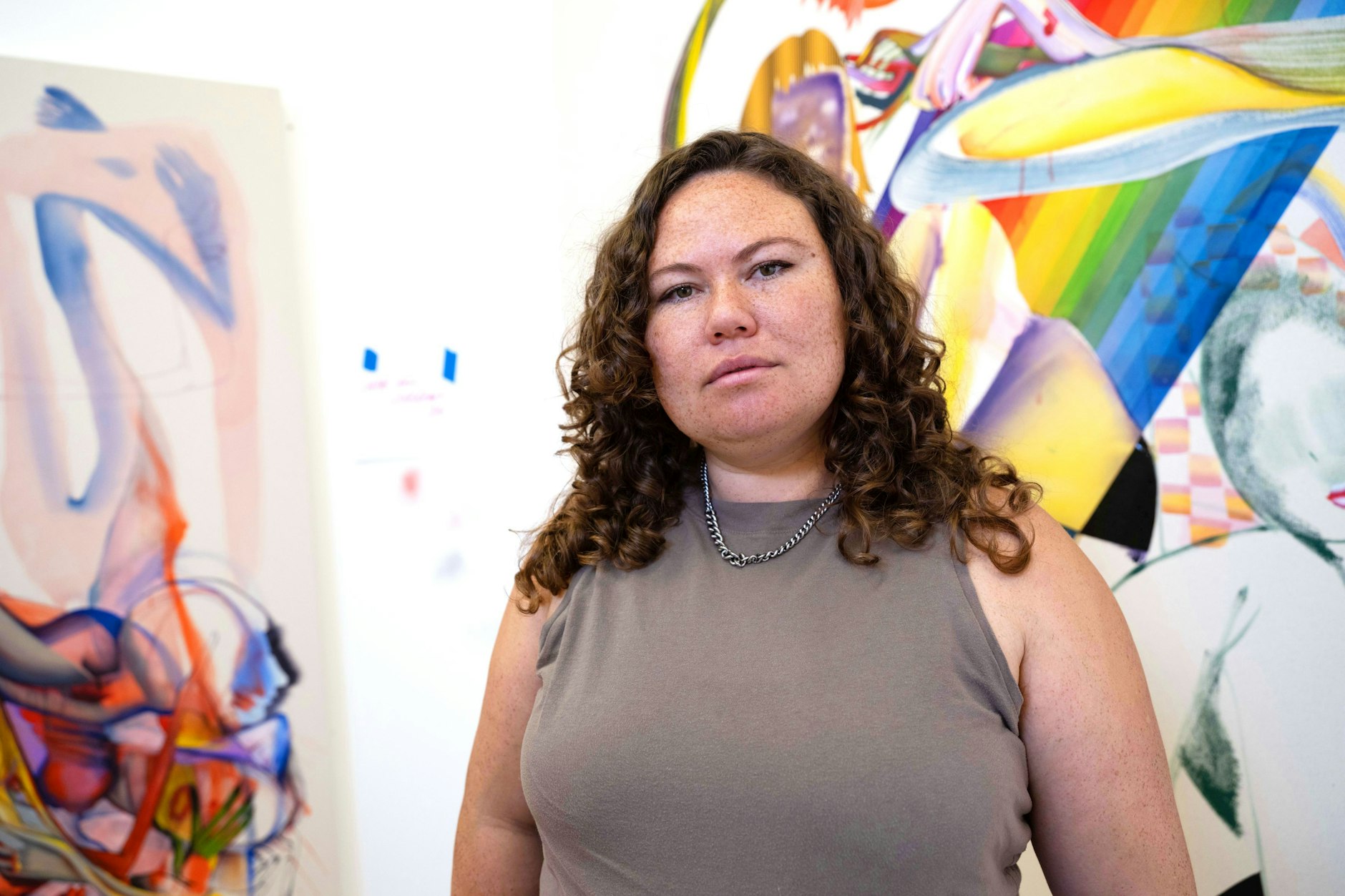 „Kollabierende Zeit“- die rassifizierten, queeren Körper der Malerin ...