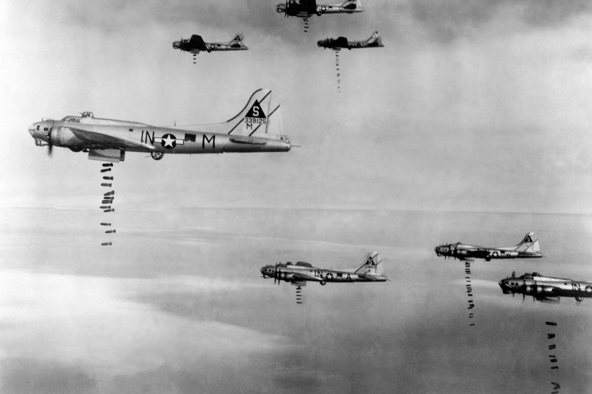 Der Luftangriff vom 8. April 1945: Wie sich Halberstadt danach neu ...