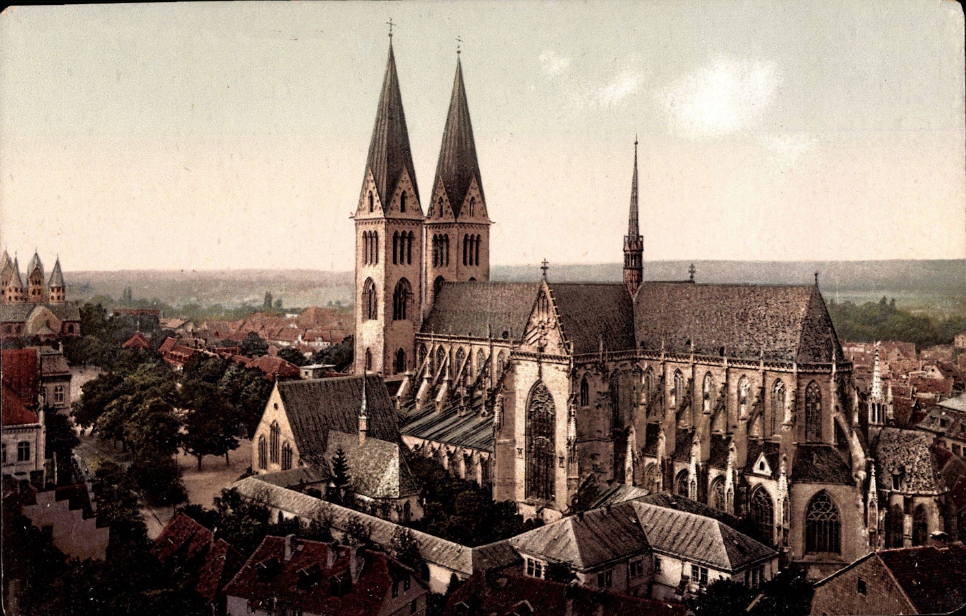 Der Luftangriff vom 8. April 1945: Wie sich Halberstadt danach neu ...